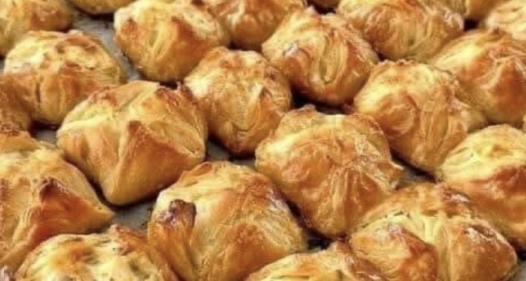 Discover the Art of Hand-Rolled Crispy Pastries: A Timeless Recipe ...